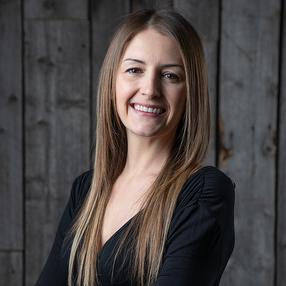 Victoria Poole, Royal LePage Lakes Of Muskoka Realty - Who is Victoria ...